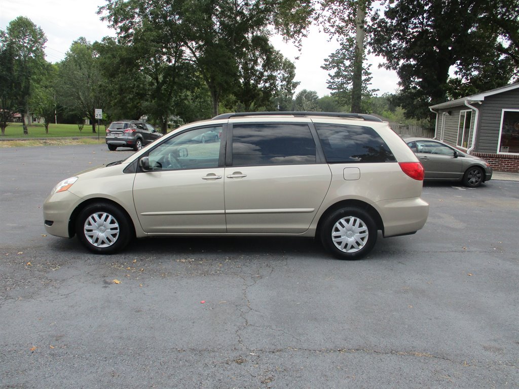 Earl Lee Auto Sales, LLC